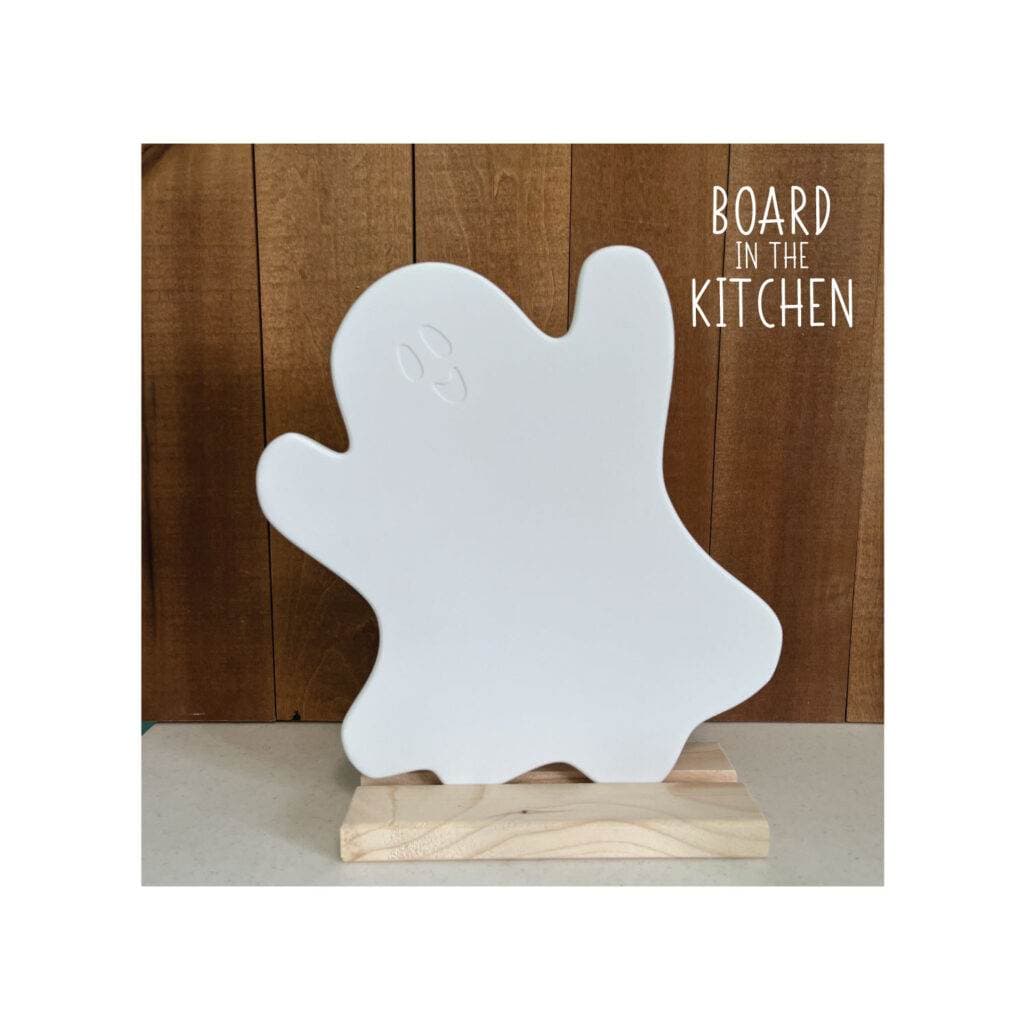 Friendly GHOST Cutting Board, Halloween Decor - Ghost 2